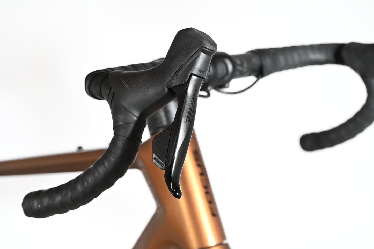 Vélo de gravel Focus Atlas 8.9 occasion reconditionné – Loop Sports